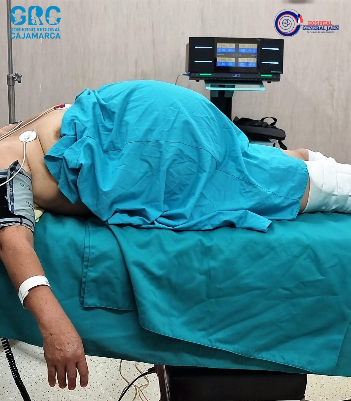 Médicos Del Hgj Extraen Tumor Con Más De 15 Kilos A Paciente Noticias