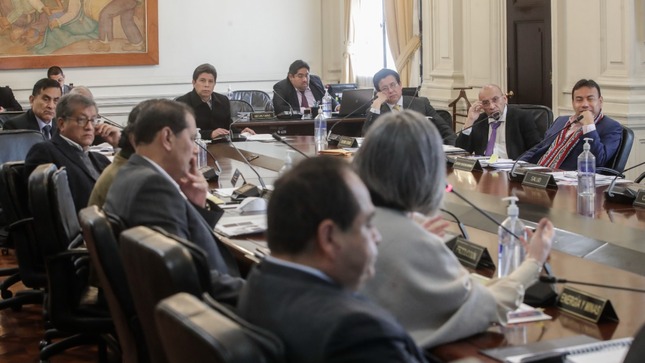 Presidente Castilllo Lidera Sesión Del Consejo De Ministros Que Evalúa